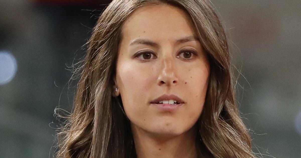 Ana Boyer luce este cuerpazo en bikini dos meses después de dar a luz