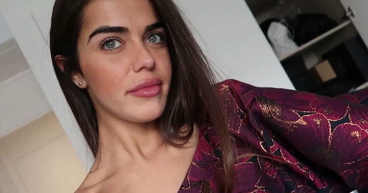 Violeta te enseña cómo vestirte estas navidades con cuatro looks de infarto