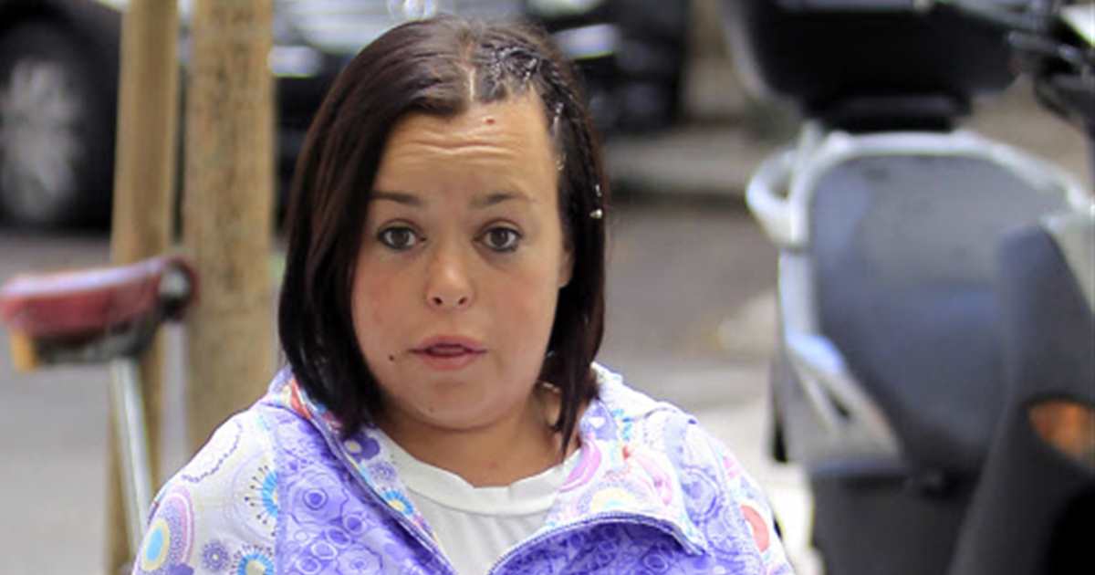 Chiqui ('GH') disfruta de su fin de semana en la playa en plena desescalada