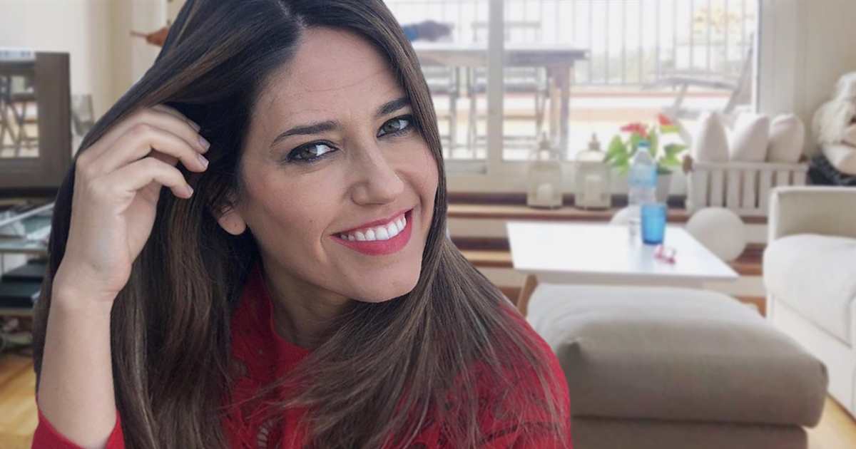 Nuria Marín enseña el espectacular salón de su ático en Barcelona