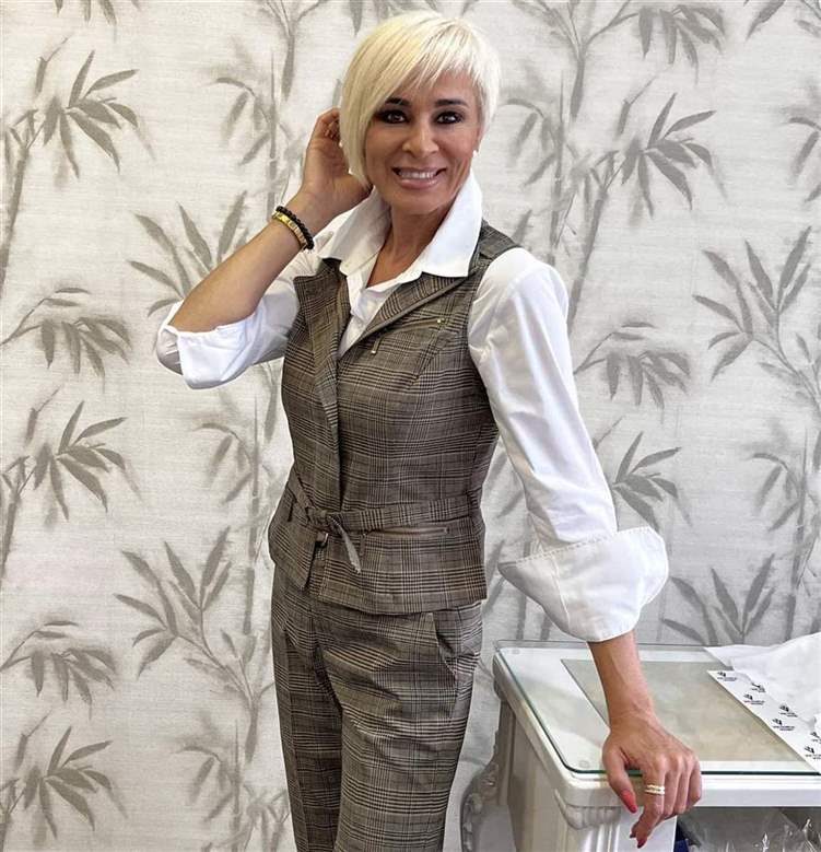 Ana María Aldón revela cuánto pesa y cuál es su talla en pleno disgusto ...