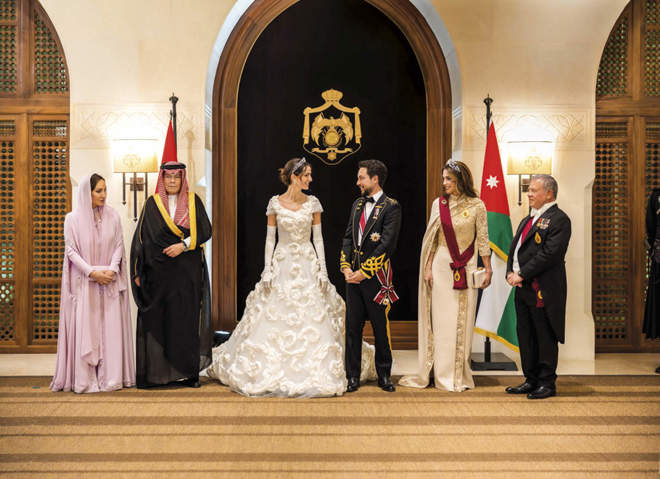 Los eméritos Juan Carlos y Sofía, obligados a estar juntos en la boda ...