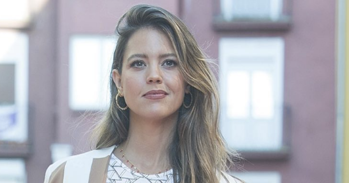 Isabelle Junot presenta a su hija: comparte su primera foto junto a Philippa