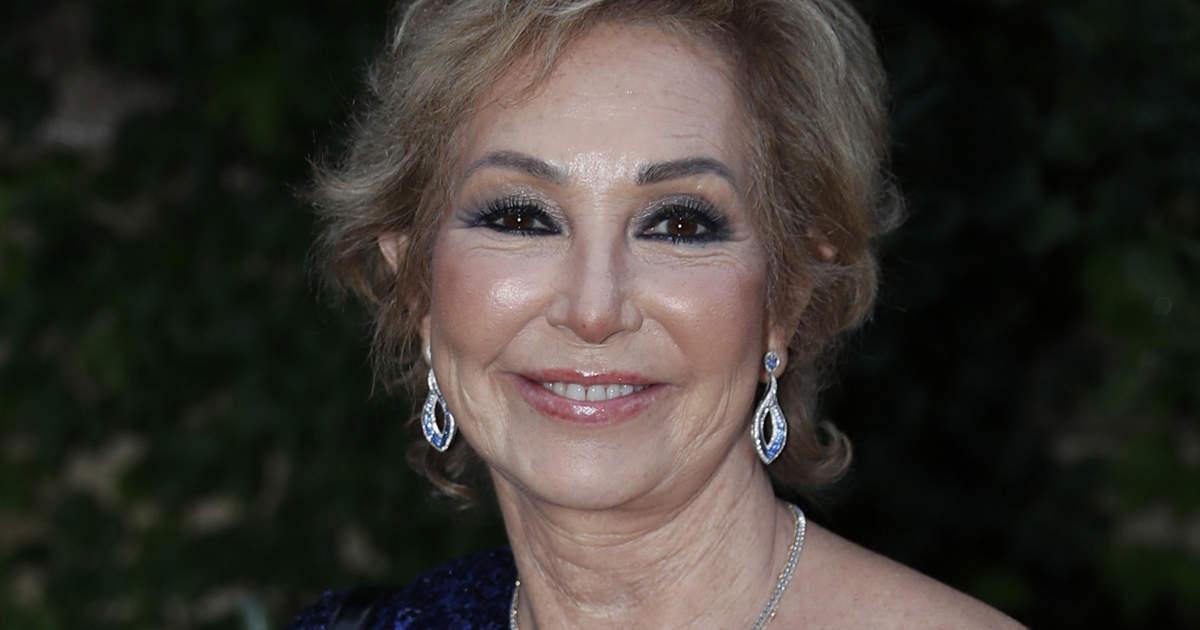 Ana Rosa arrasa con su truco para llevar los pantalones anchos más ...