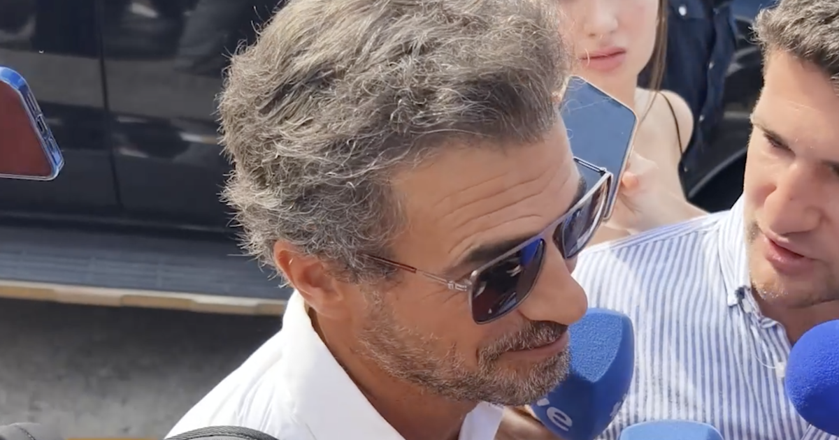 Gran expectación y nerviosismo: Así ha sido la llegada de Rodolfo ...