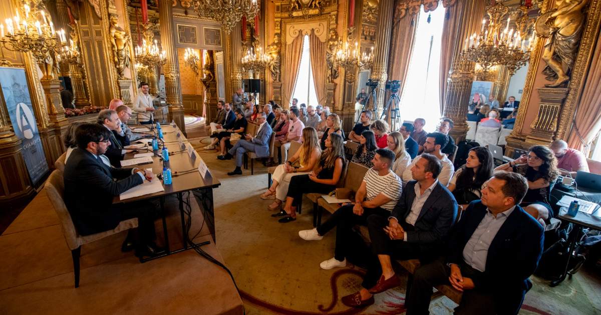 Así se afianza el 'Work Pride' en España: "un 50% de personas sigue ...