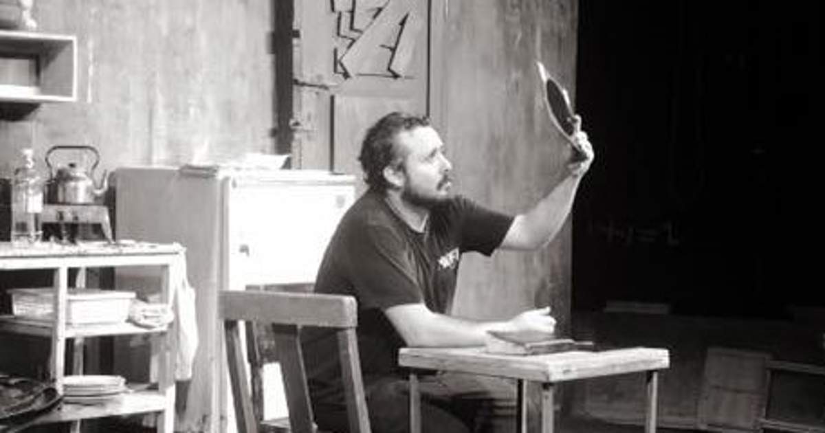 Hallan el cuerpo del actor Álex Araya sin vida tras mantener una cita ...