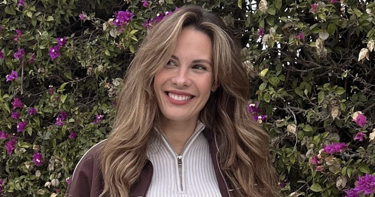 Jessica Bueno inaugura la Navidad con el árbol más coqueto: de estilo ...