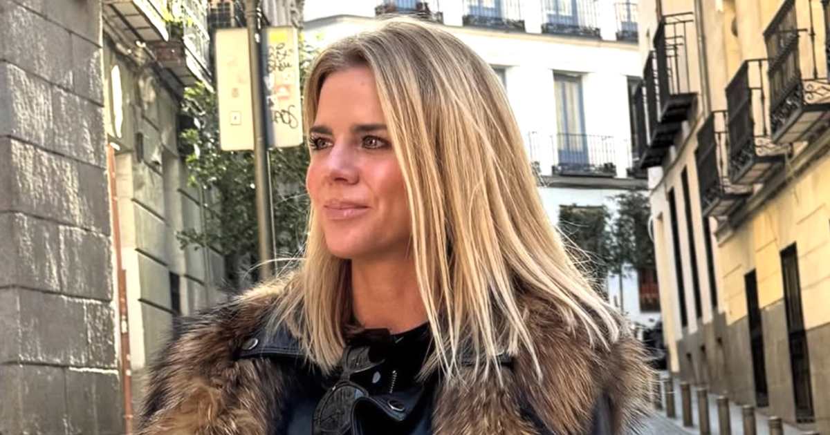 Amelia Bono triunfa con los vaqueros de Zara que hacen tipazo y serán tendencia en primavera ...