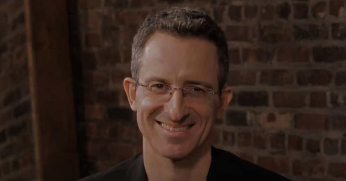 El profesor de la felicidad de Harvard revela su palabra favorita y ...