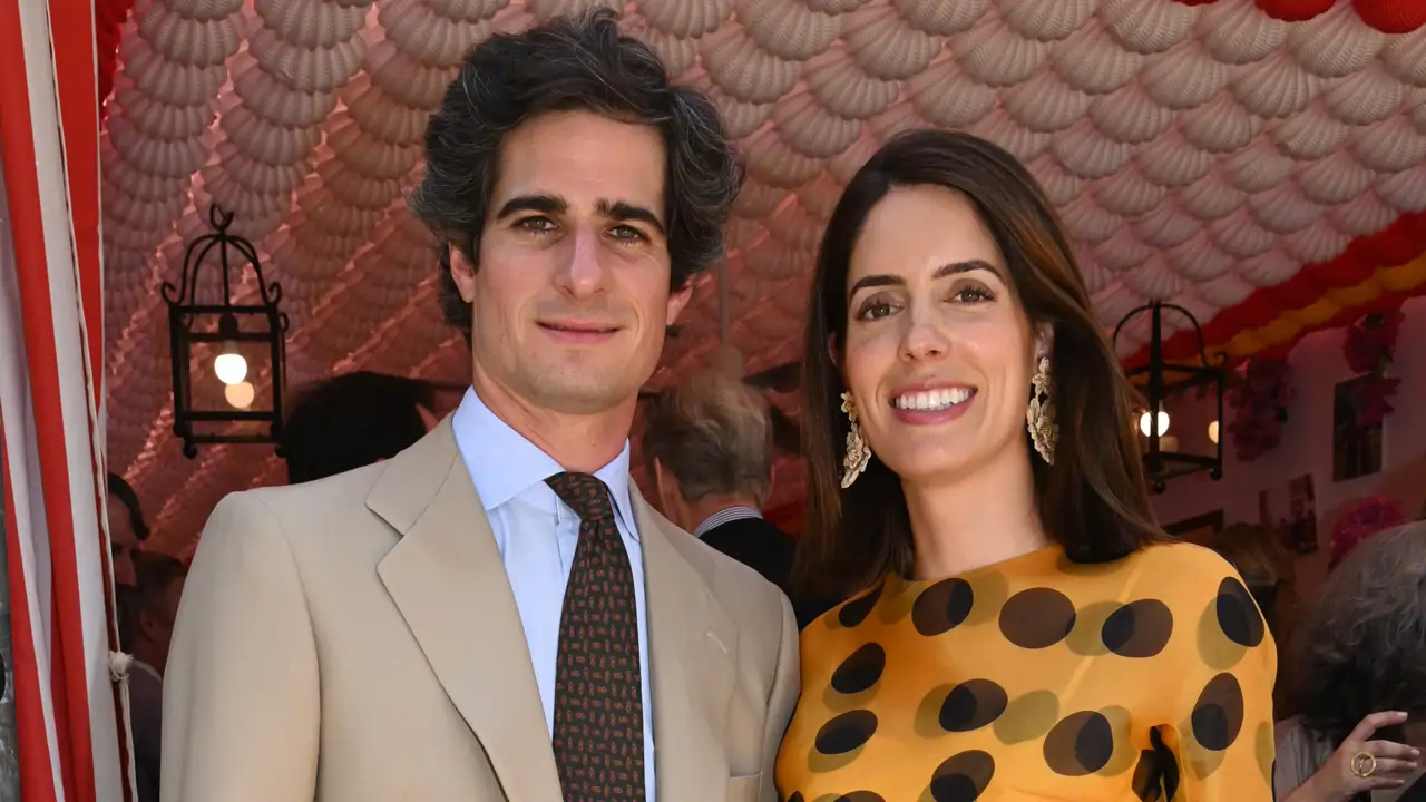 Fernando Fitz-James Stuart y Sofía Palazuelo disfrutan de una romántica escapada veraniega: el ...