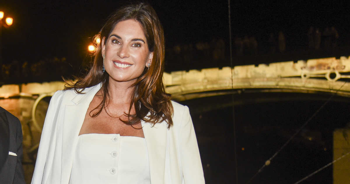 Alina angle full video 5 minutes go by and I get a message