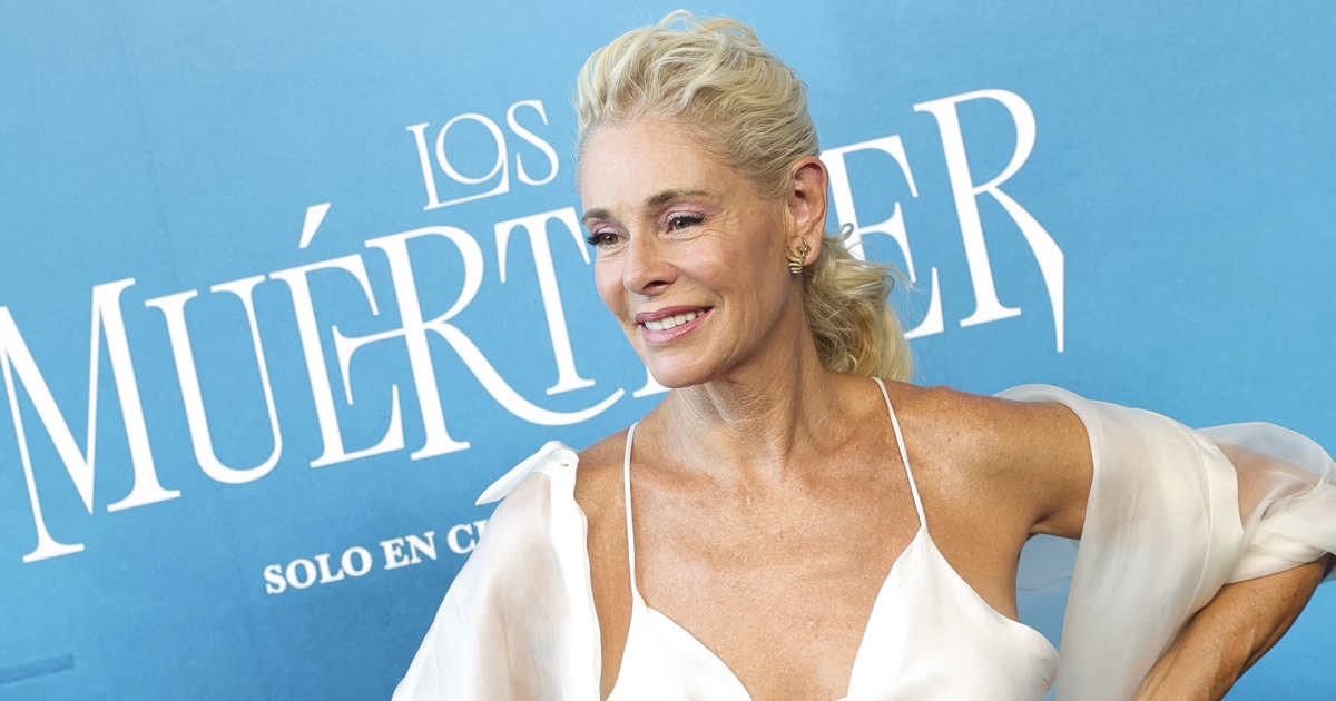 Sophie locks if you like a nice, young body and a reactive